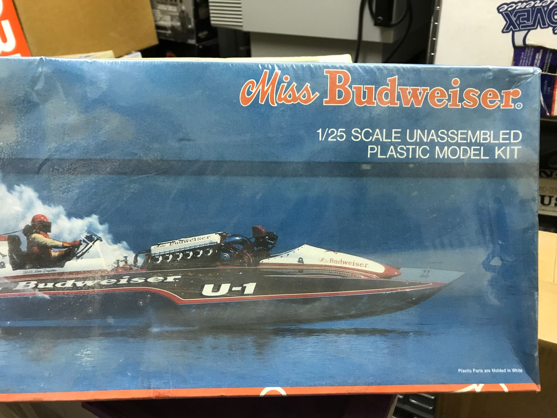 Miss Budweiser U-1 Hydroplane boat plastic model kit from Testors ...