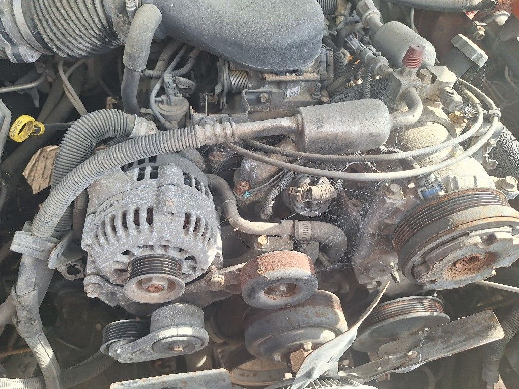 WTB Engine for 96 silverado 2500 for Sale in Rosenberg, TX - OfferUp