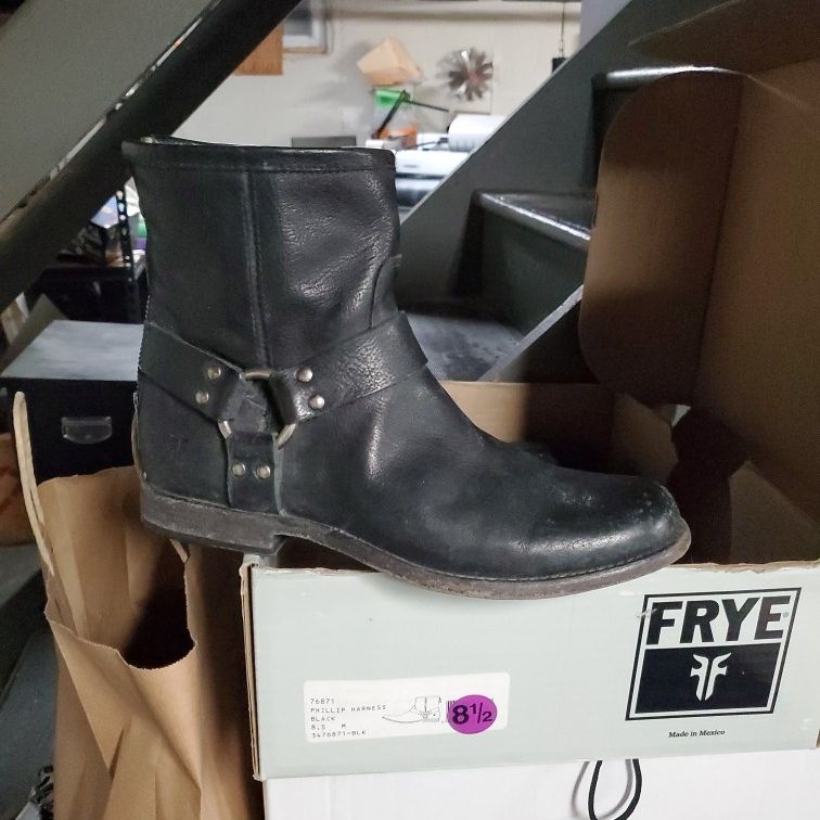 Frye Phillip Harness