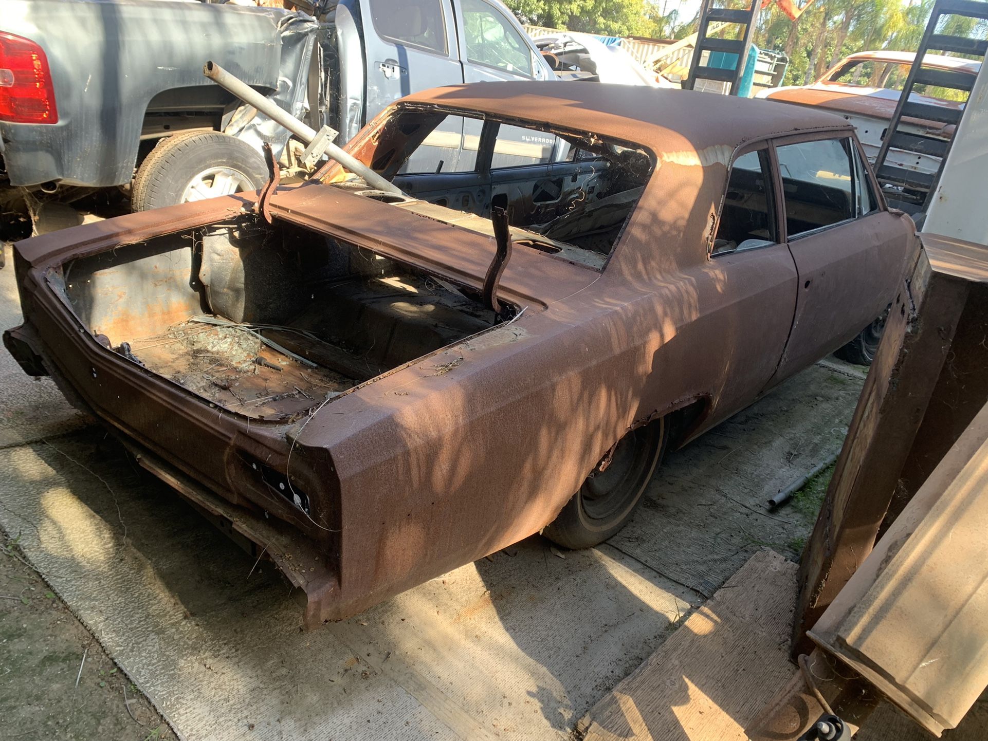 1996 Chevrolet Malibu for Sale in Montclair, CA - OfferUp