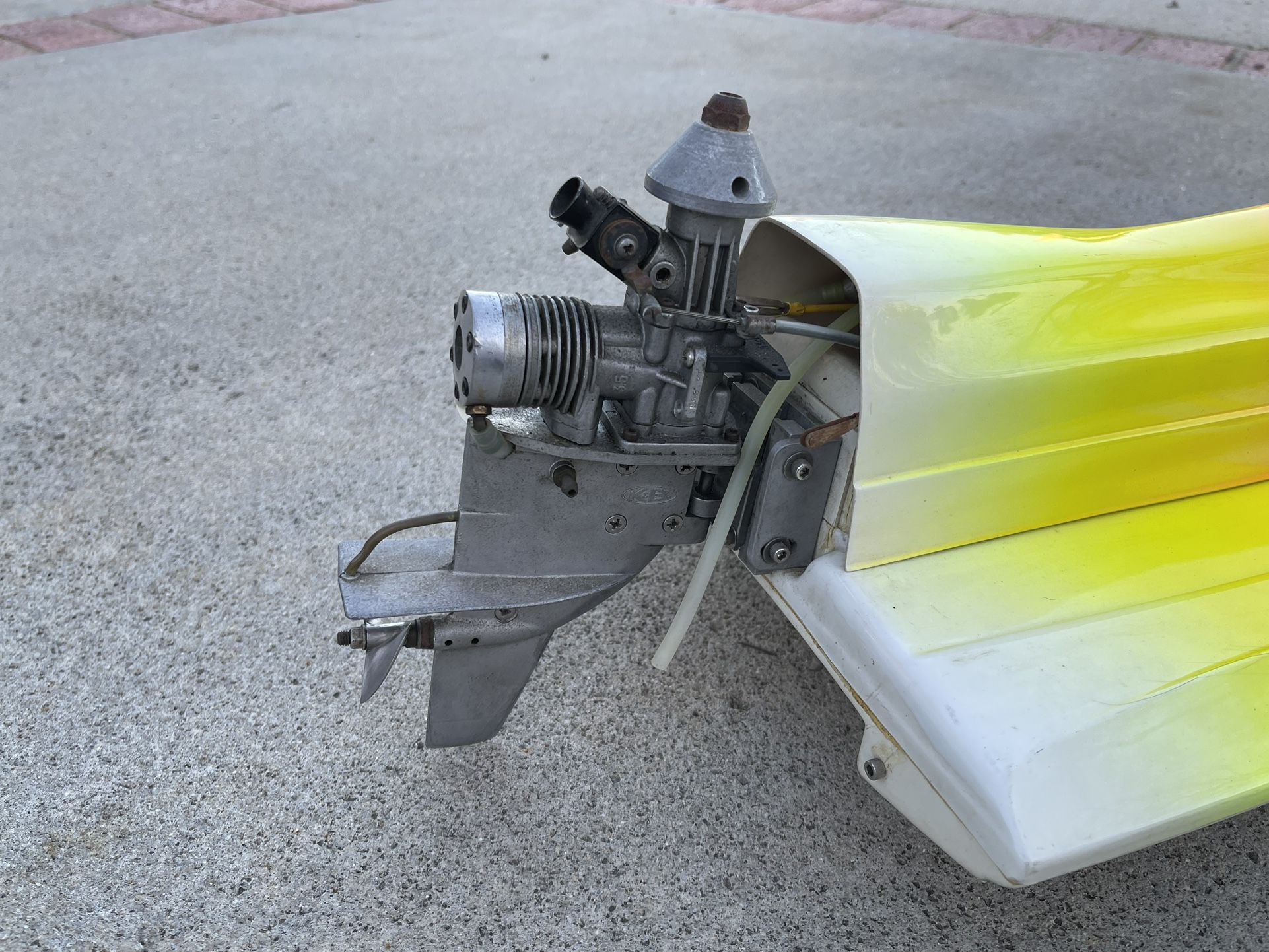 Nitro RC K&b 3.5 Outboard RC Race Boat for Sale in Whittier, CA - OfferUp