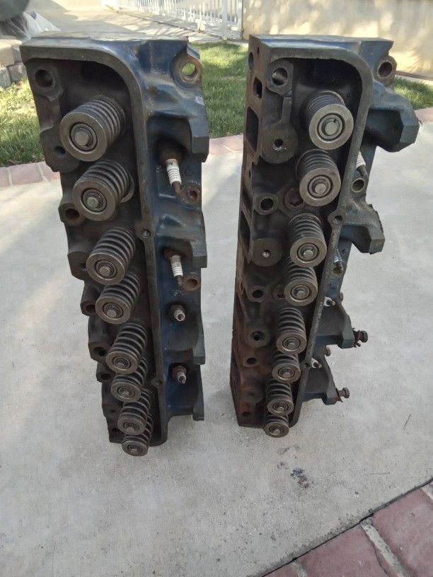 Ford FE Cylinder Heads / C1AE Ford Thunderbird Heads - Ford Galaxie ...