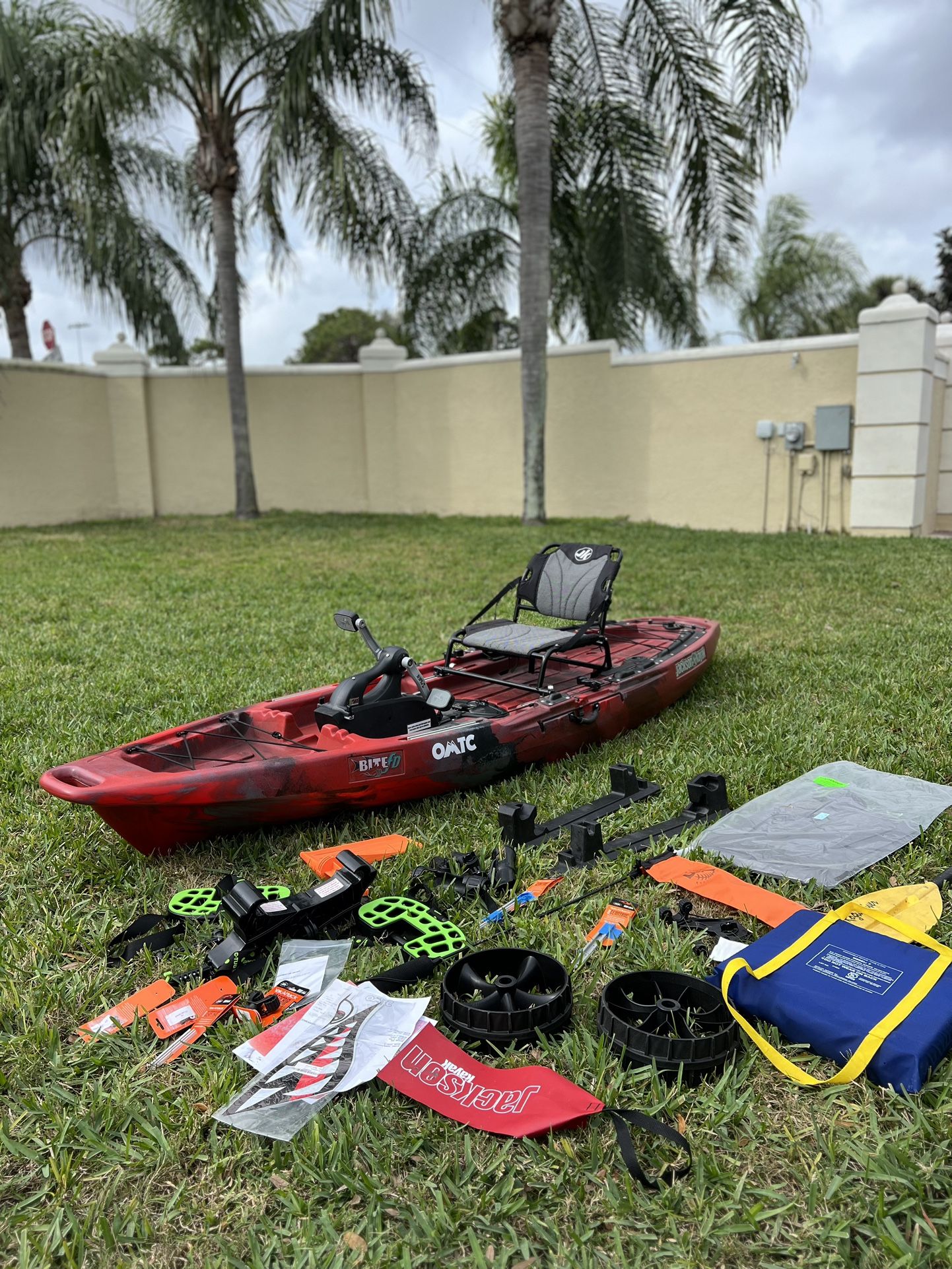 Jackson Bite FD (PDL Kayak) for Sale in Clearwater, FL - OfferUp
