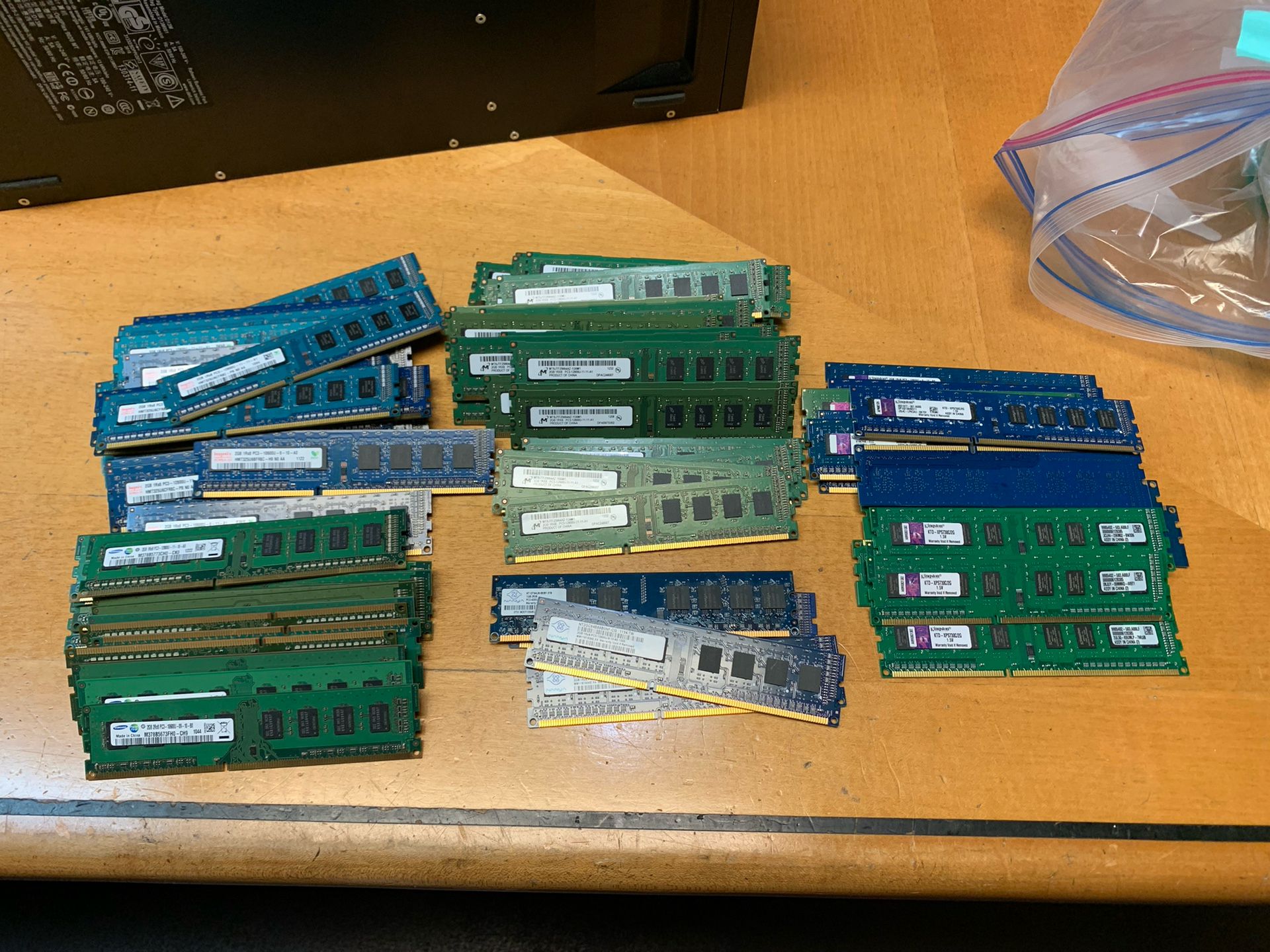 8 Gb (4 Sticks X 2Gb) DDR3 Desktop Ram 10600U for Sale in Torrance, CA ...