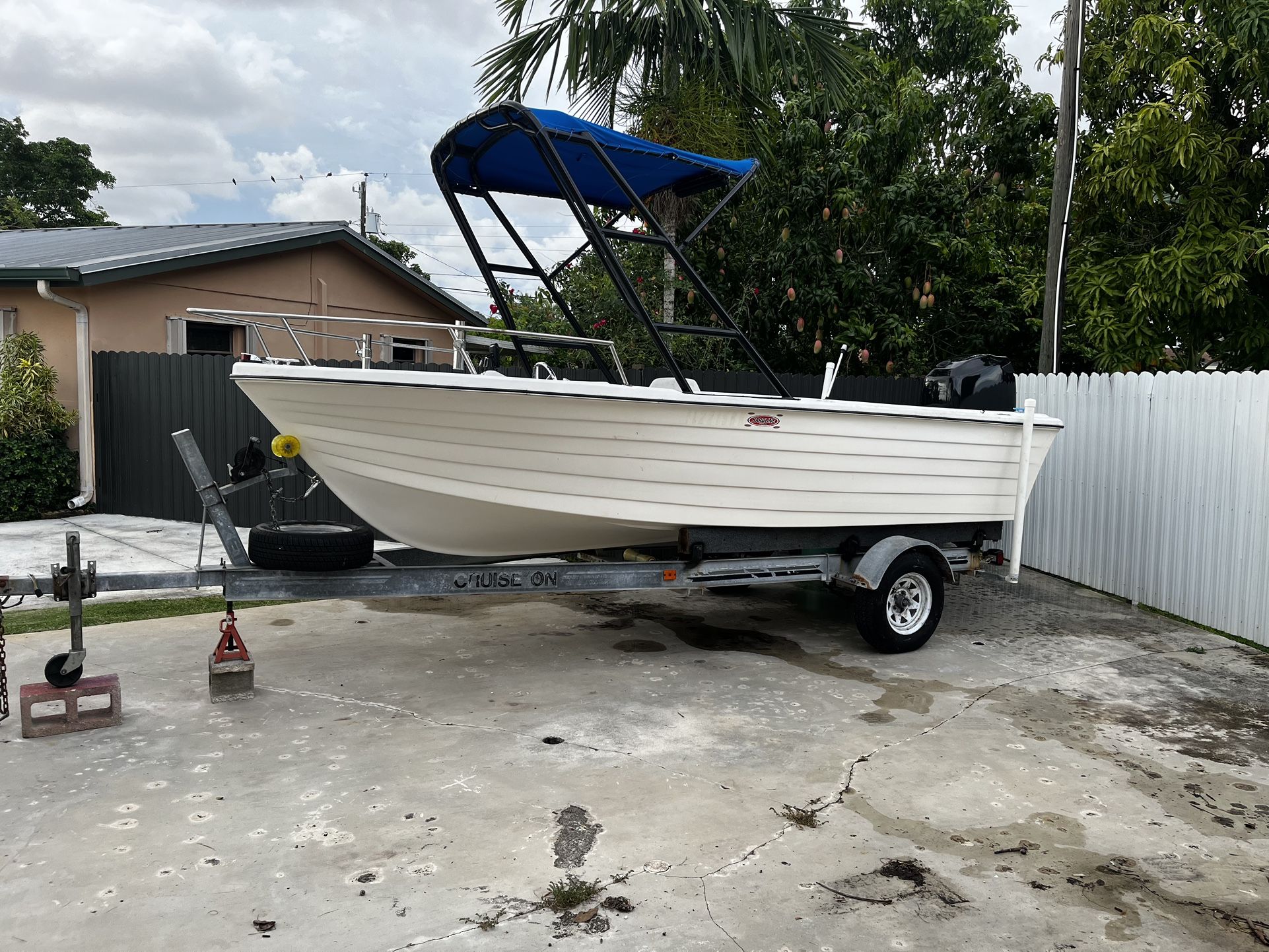 Fishing boat (bote) for Sale in Miami, FL - OfferUp