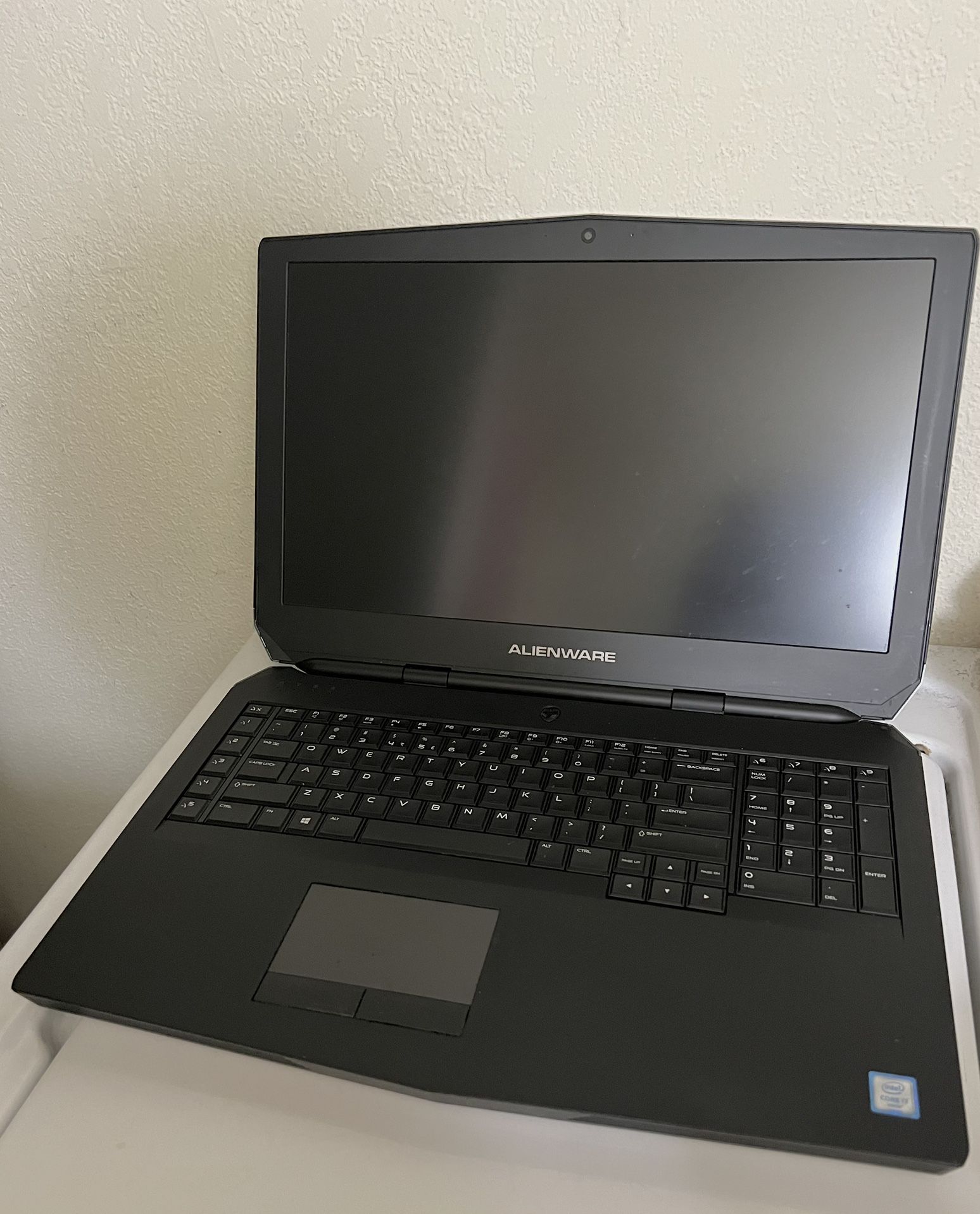 Alienware Laptop For Parts for Sale in Bellevue, WA - OfferUp