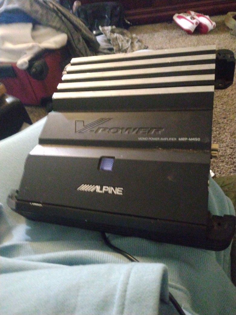 500 Watt Mono Block Alpine for Sale in Yakima, WA - OfferUp