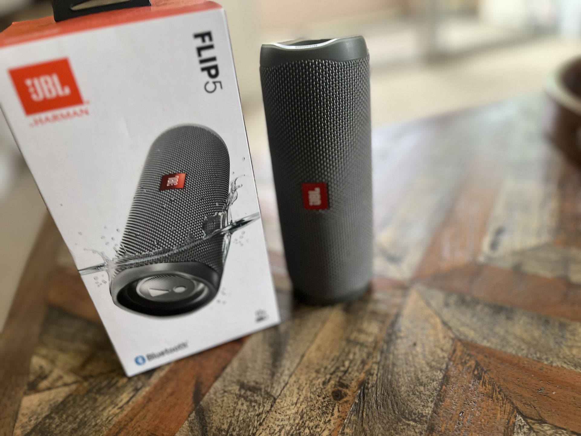 JBL GREY SPEAKER for Sale in San Diego, CA - OfferUp
