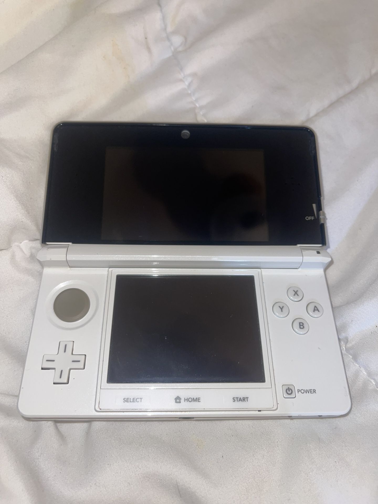 White Nintendo 3ds for Sale in Modesto, CA - OfferUp