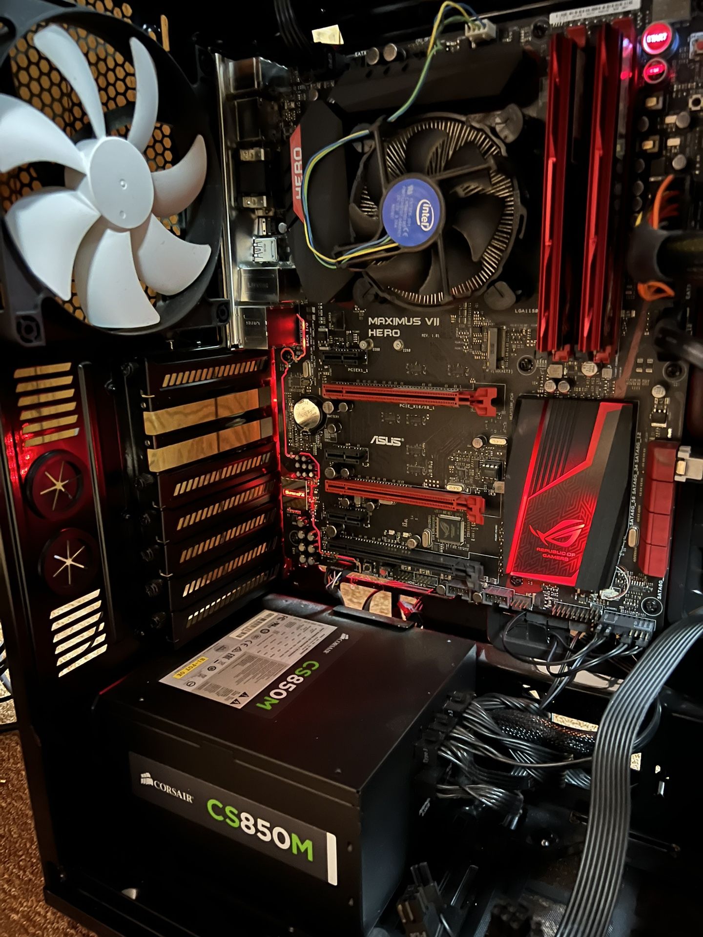 Gaming PC, Monitor, Xbox for Sale in Sterling Heights, MI - OfferUp