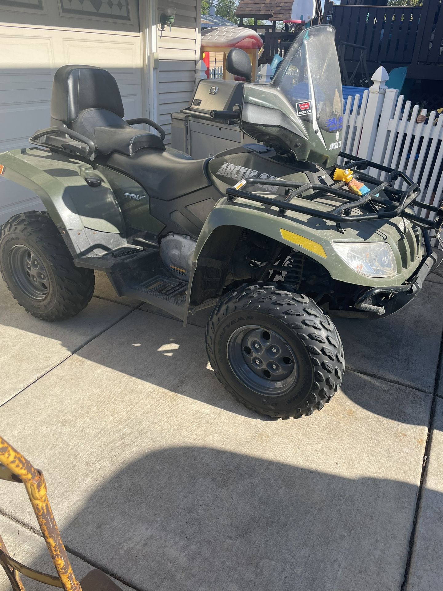 Arctic Cat Automatic 4 Wheeler With Title for Sale in Oak Forest, IL ...