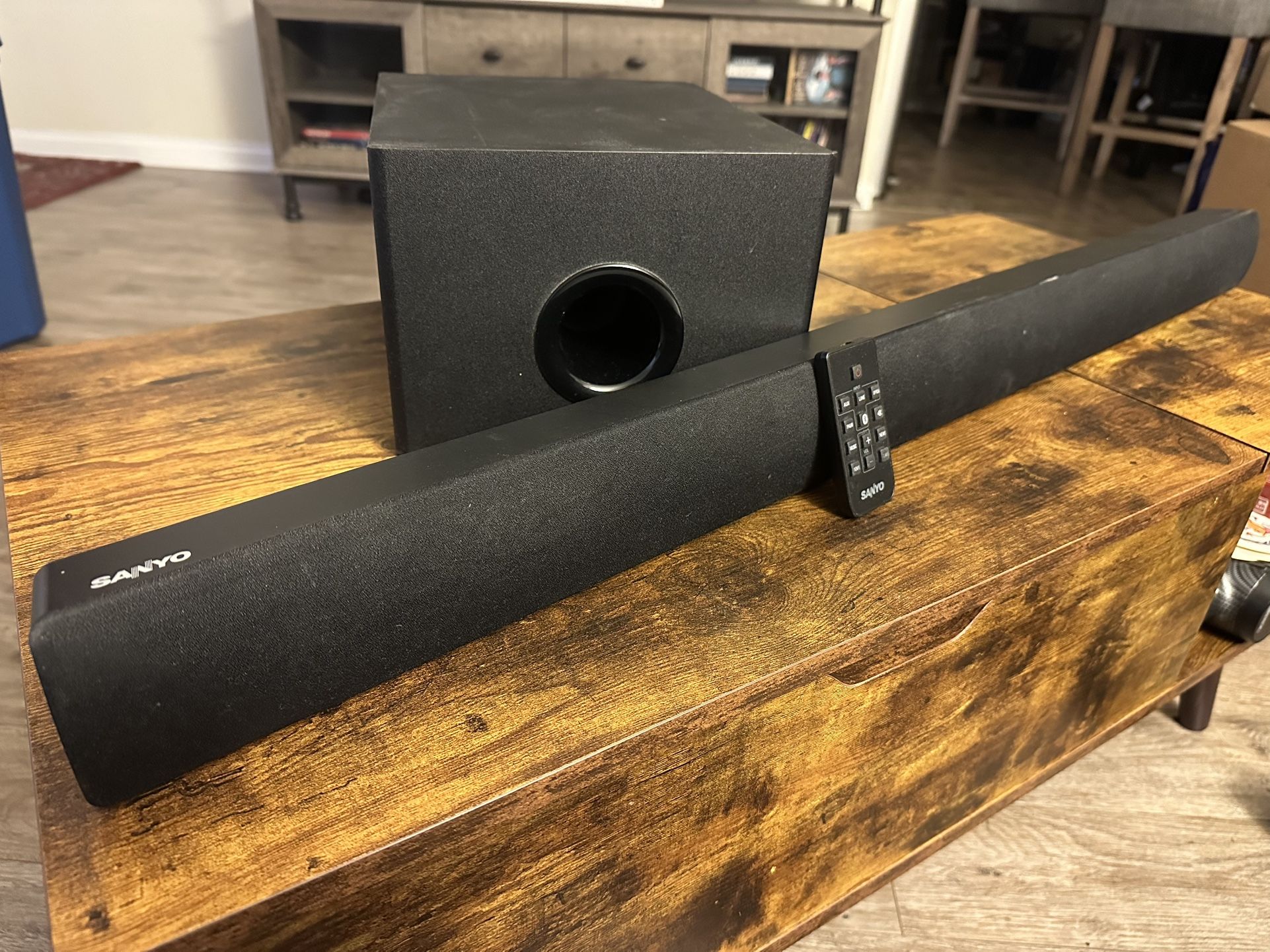Sanyo 40” Sound Bar With Subwoofer for Sale in Burbank, CA - OfferUp