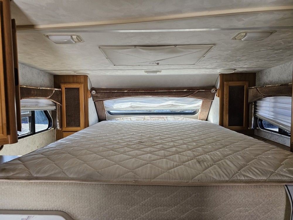 2002 Lance 1030 for Sale in La Habra Heights, CA - OfferUp