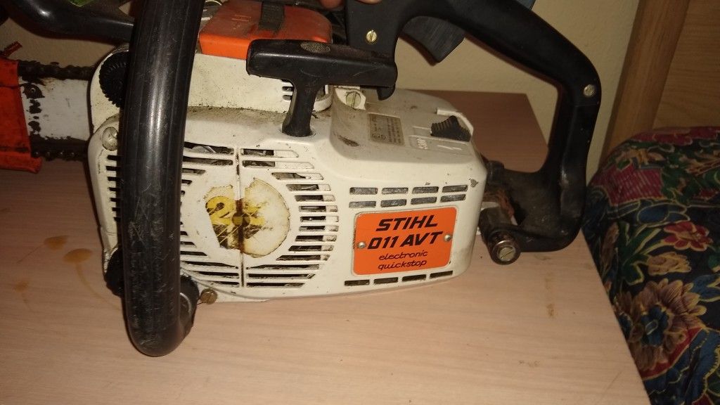 Stihl Chainsaw Model 011 Avt