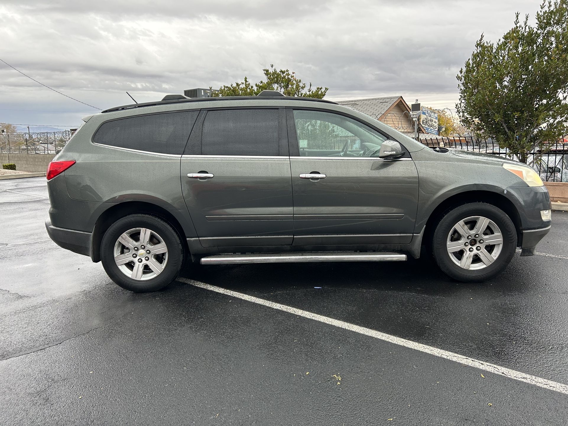 2011 Chevrolet Traverse for Sale in Las Vegas, NV - OfferUp