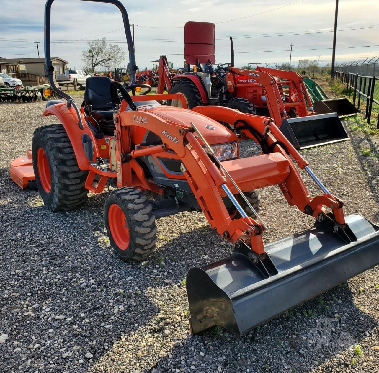 2008 KIOTI CK35 COMPACT TRACTOR for Sale in Elmendorf, TX - OfferUp