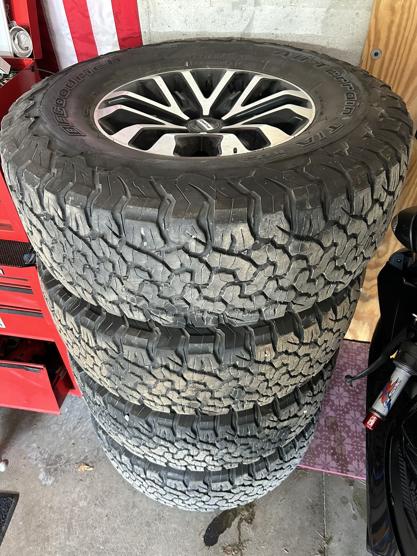 Raptor Tires/Wheels (315/70/R17 BF Goodrich All-Terrain TA Low Miles ...