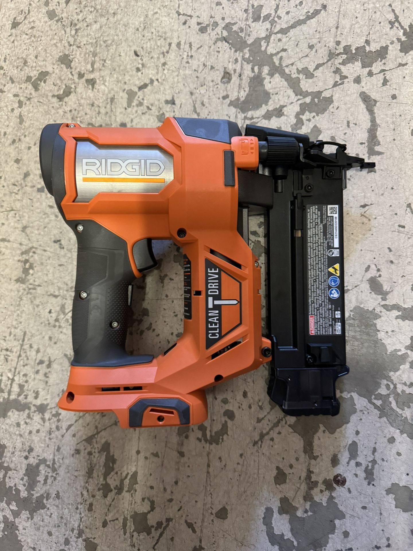 RIDGID 18V Brushless Cordless 18 Gauge 2 1 8 in. Brad Nailer Tool Only Tools