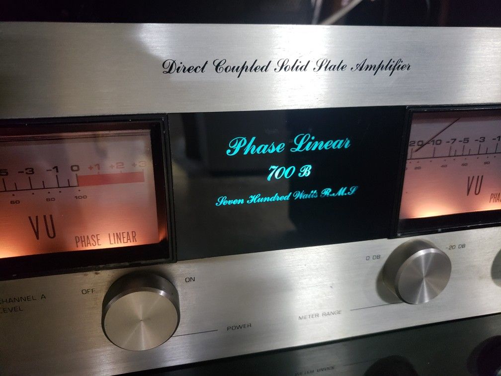 Phase Linear 700B Amplifier (Vintage Classic) for Sale in Langley, WA ...