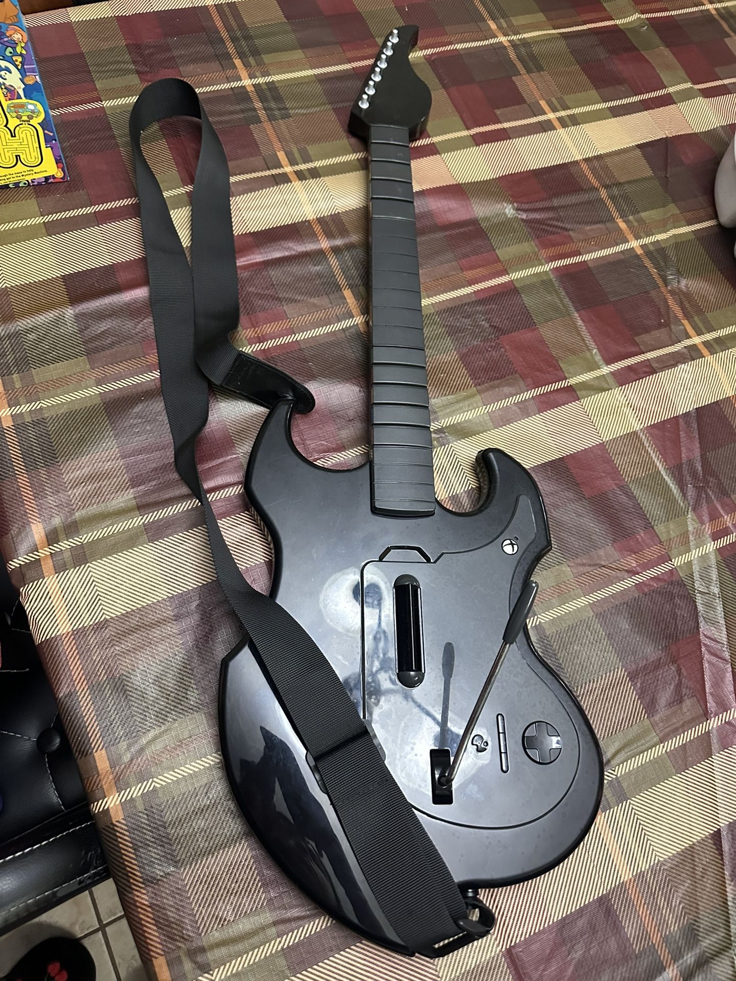 Riffmaster Wireless Guitar For Xbox for Sale in Mcallen, TX - OfferUp