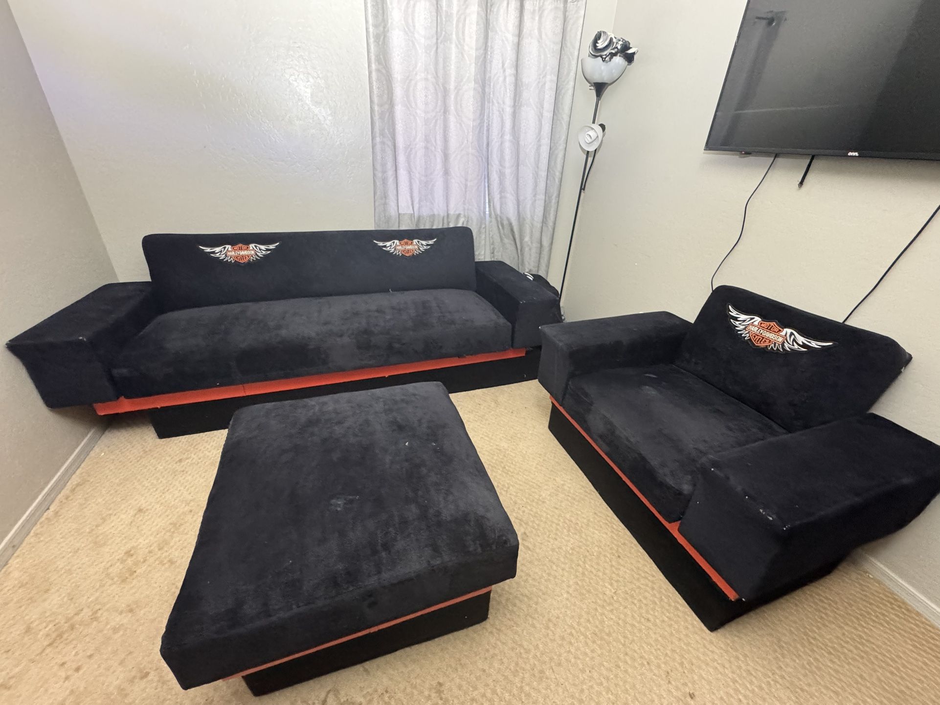Harley Davidson Futon Couch Set for Sale in Sun City, AZ - OfferUp