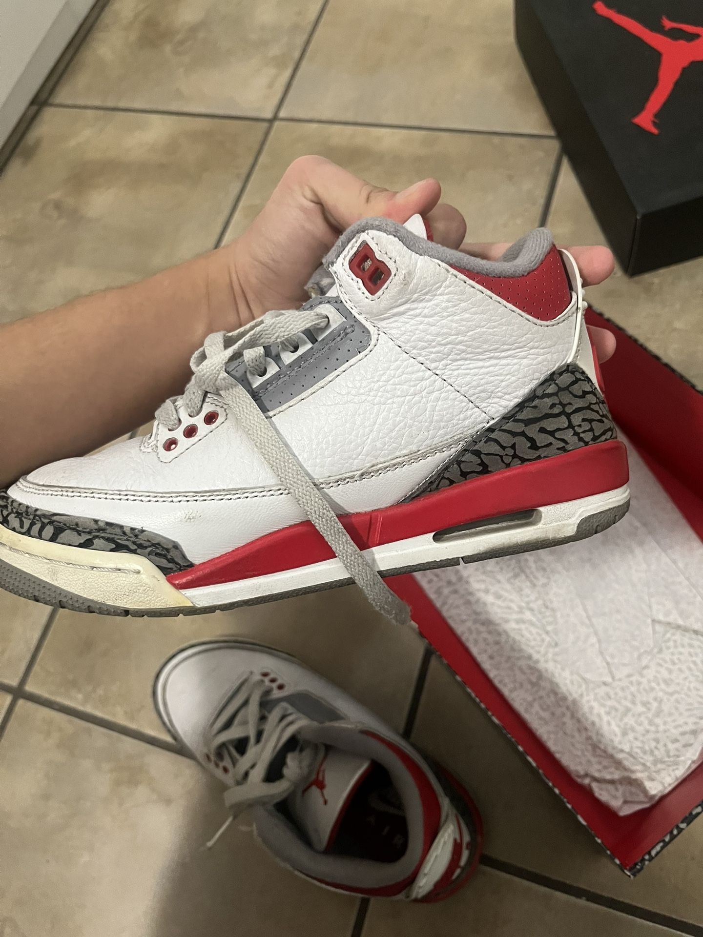 Air Jordan’s Retro 3 “Fire Red” Size 4Y for Sale in Bell Gardens, CA ...