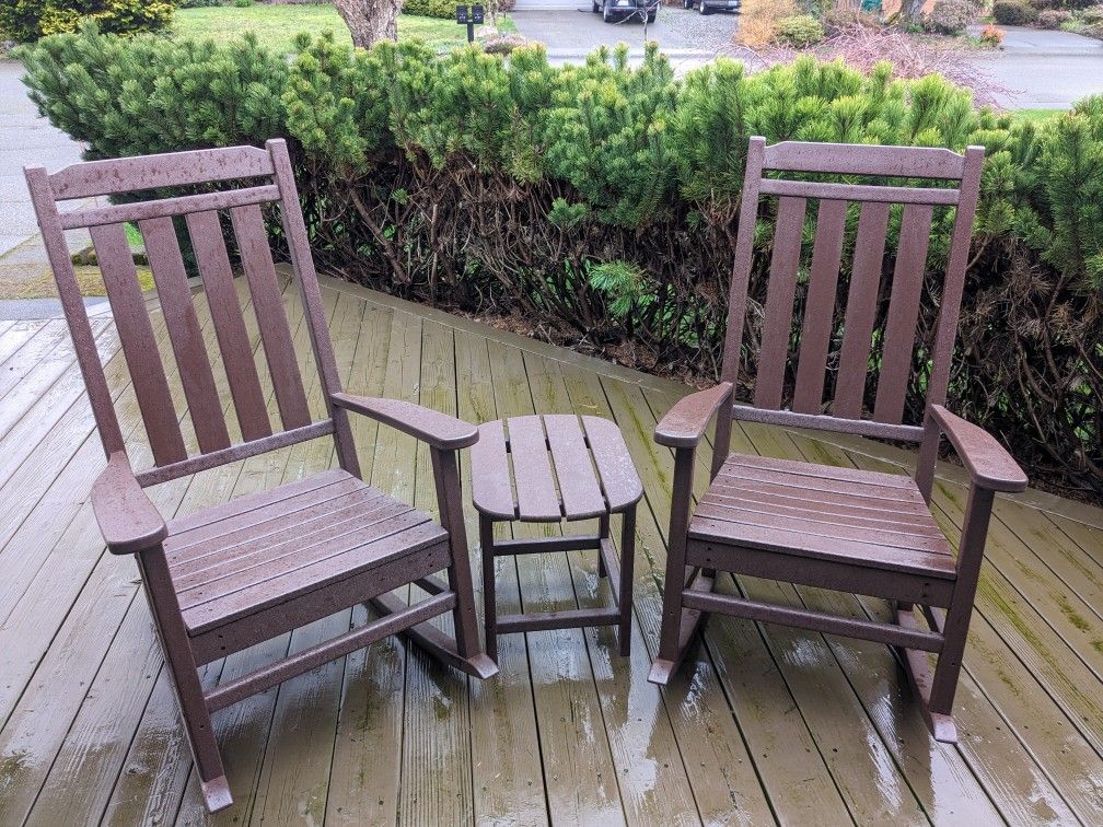 Cracker Barrel Rocking Chair Set for Sale in Lacey, WA - OfferUp