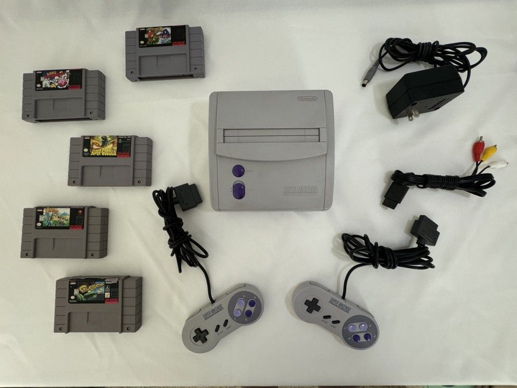 Snes jr Console Bundle With Games for Sale in Saint Hedwig, TX - OfferUp