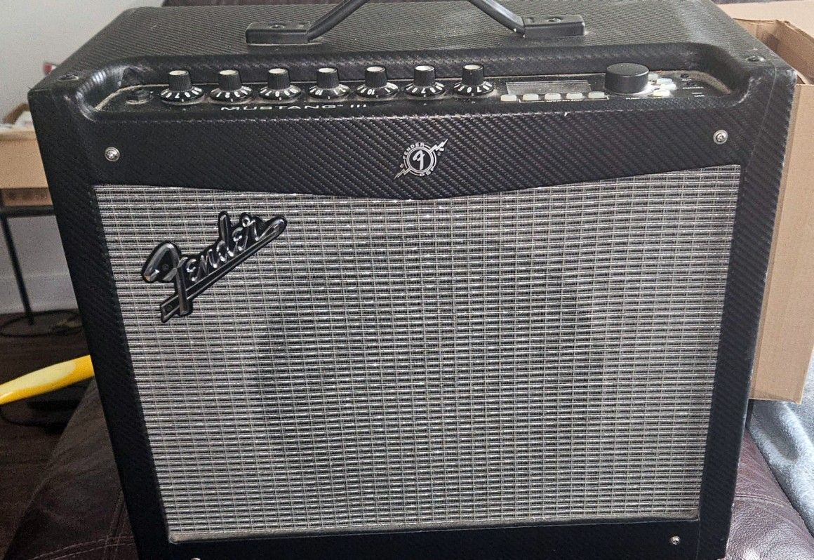 Used Fender Used Fender Mustang III 100W 1x12 Guitar Combo Amp for Sale ...