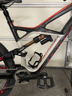 Specialized Enduro S-Works 650b Custom for Sale in Rancho Specialized Enduro S-Works 650b Custom for Sale in Rancho