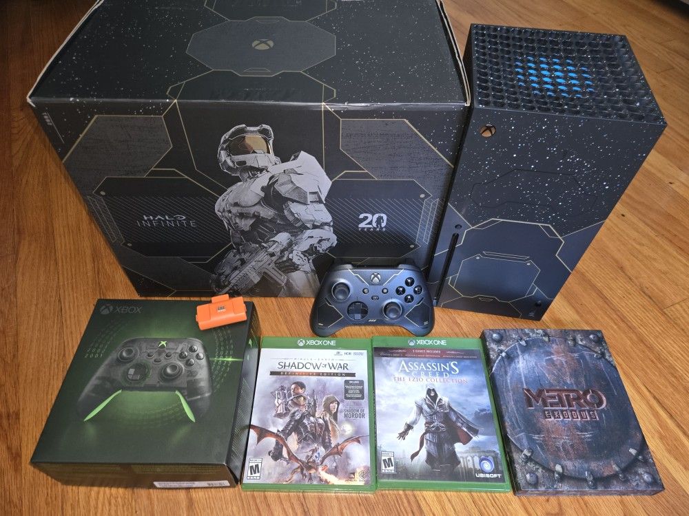 Xbox Series X Halo Edition + Extra Controller + 3 Games for Sale in ...