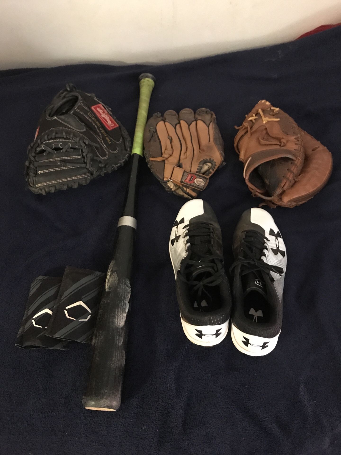 Baseball gear for Sale in San Diego, CA - OfferUp