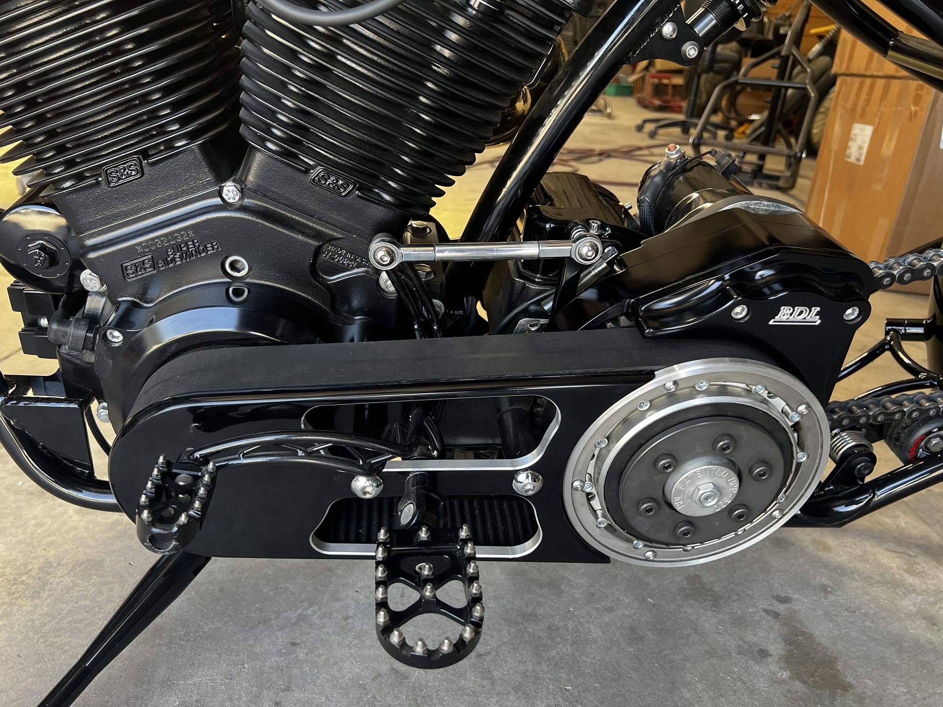 Custom Big Wheel Harley Chopper for Sale in Oak Glen, CA - OfferUp