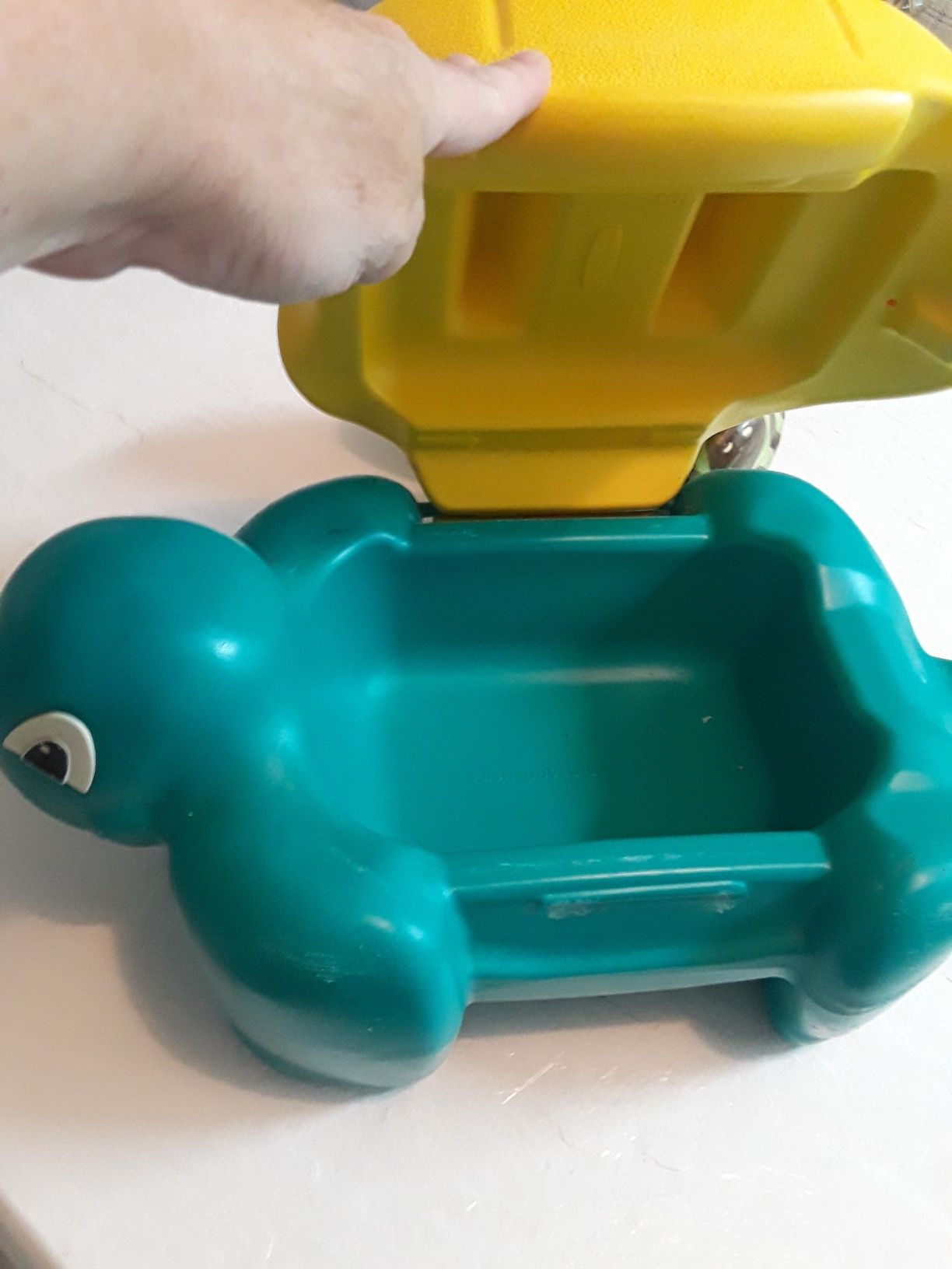 Rubbermaid Turtle Stool at Lori Allan blog