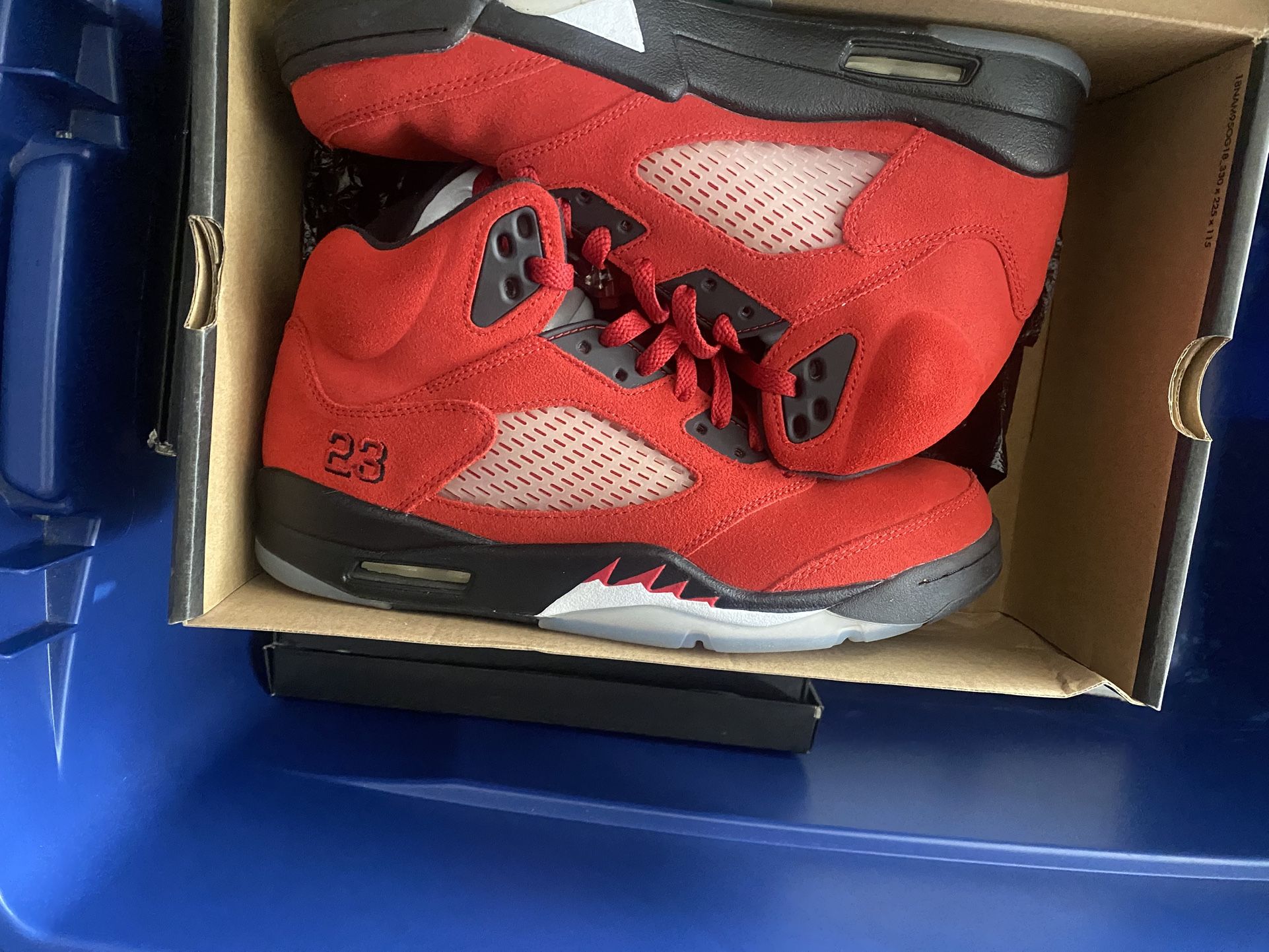 Jordan 5 Retro Raging Bull Red for Sale in Chambersburg, PA - OfferUp