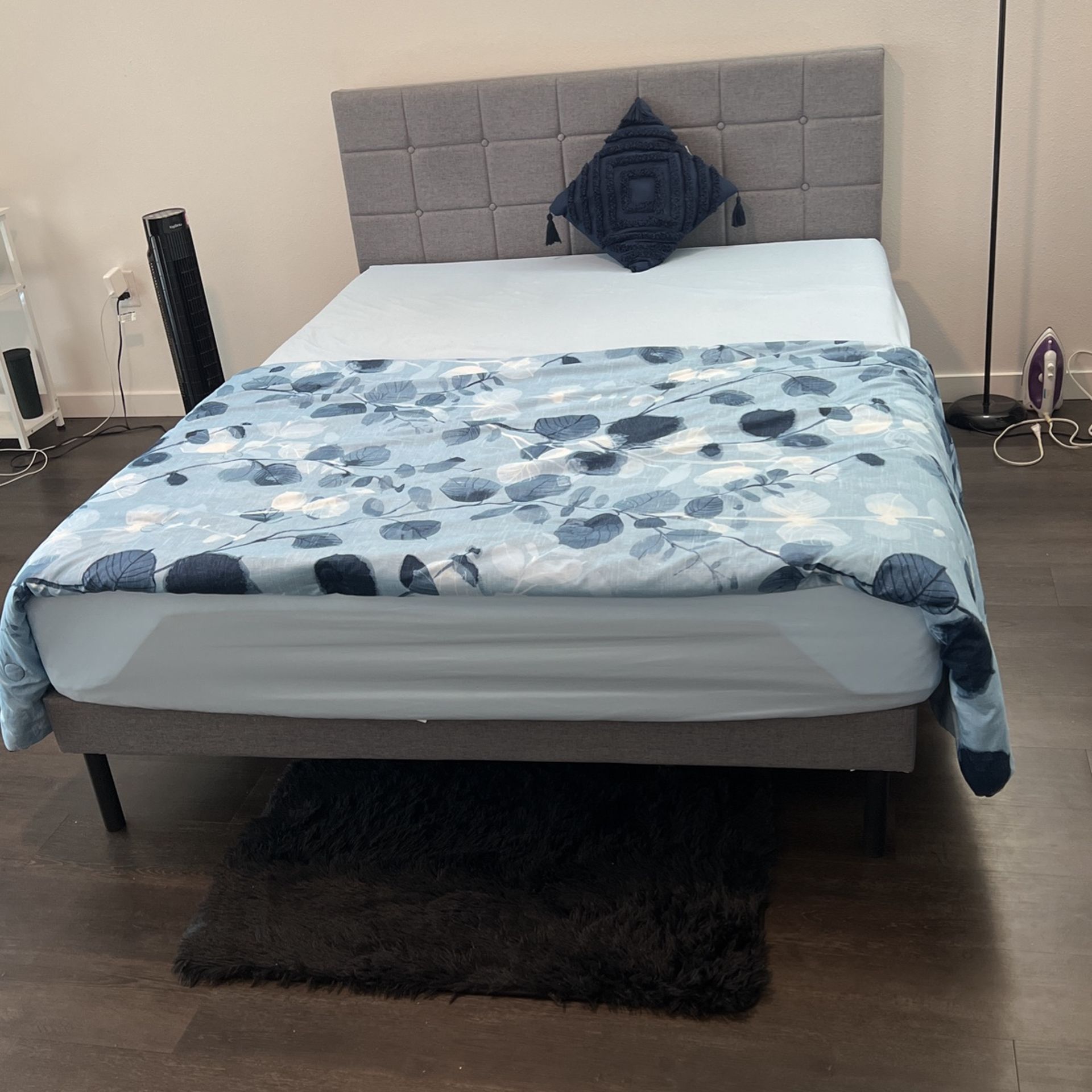 Bed Frame for Sale in Bellevue, WA - OfferUp