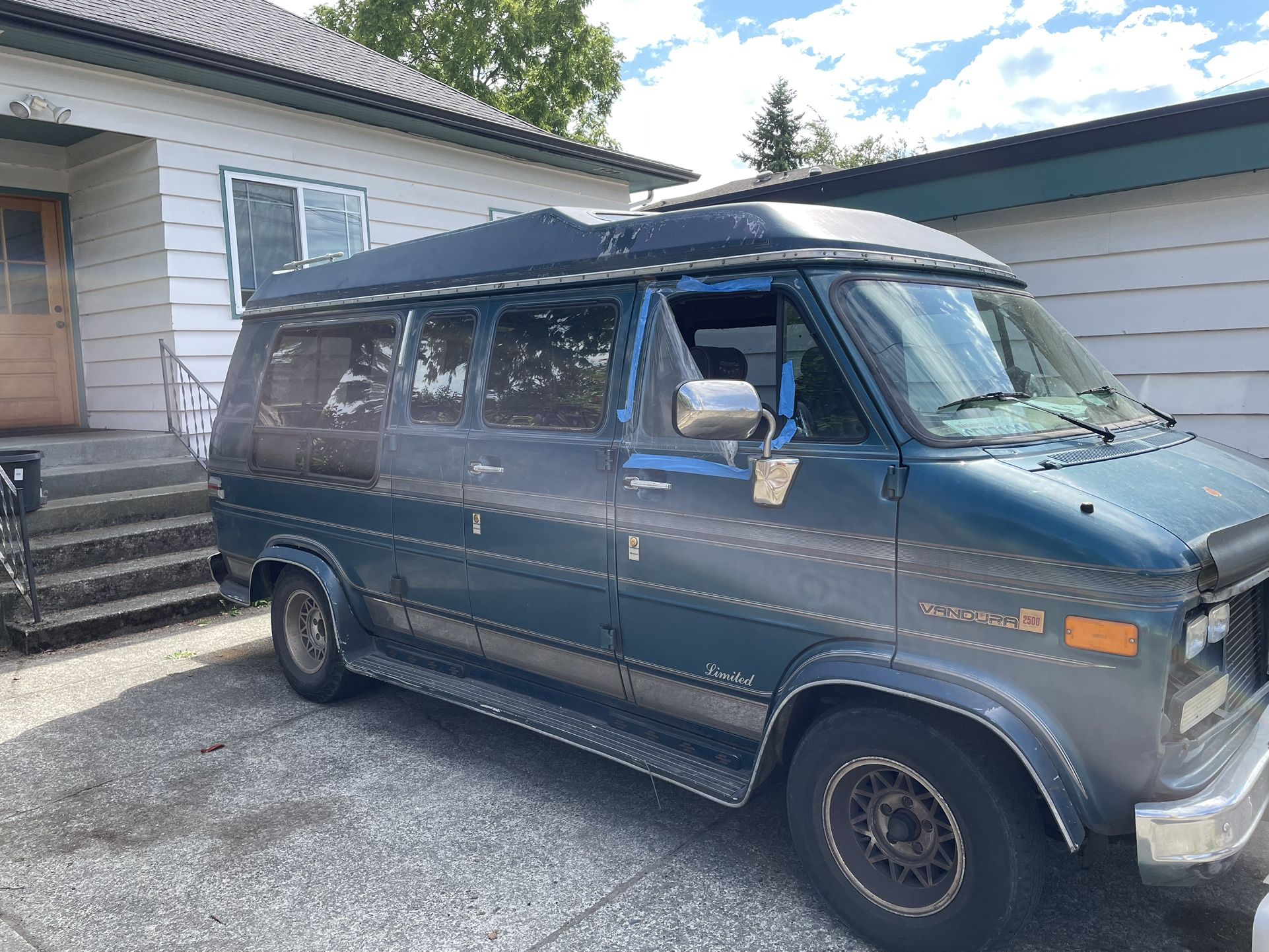 1995 GMC G-Series Van for Sale in Seattle, WA - OfferUp