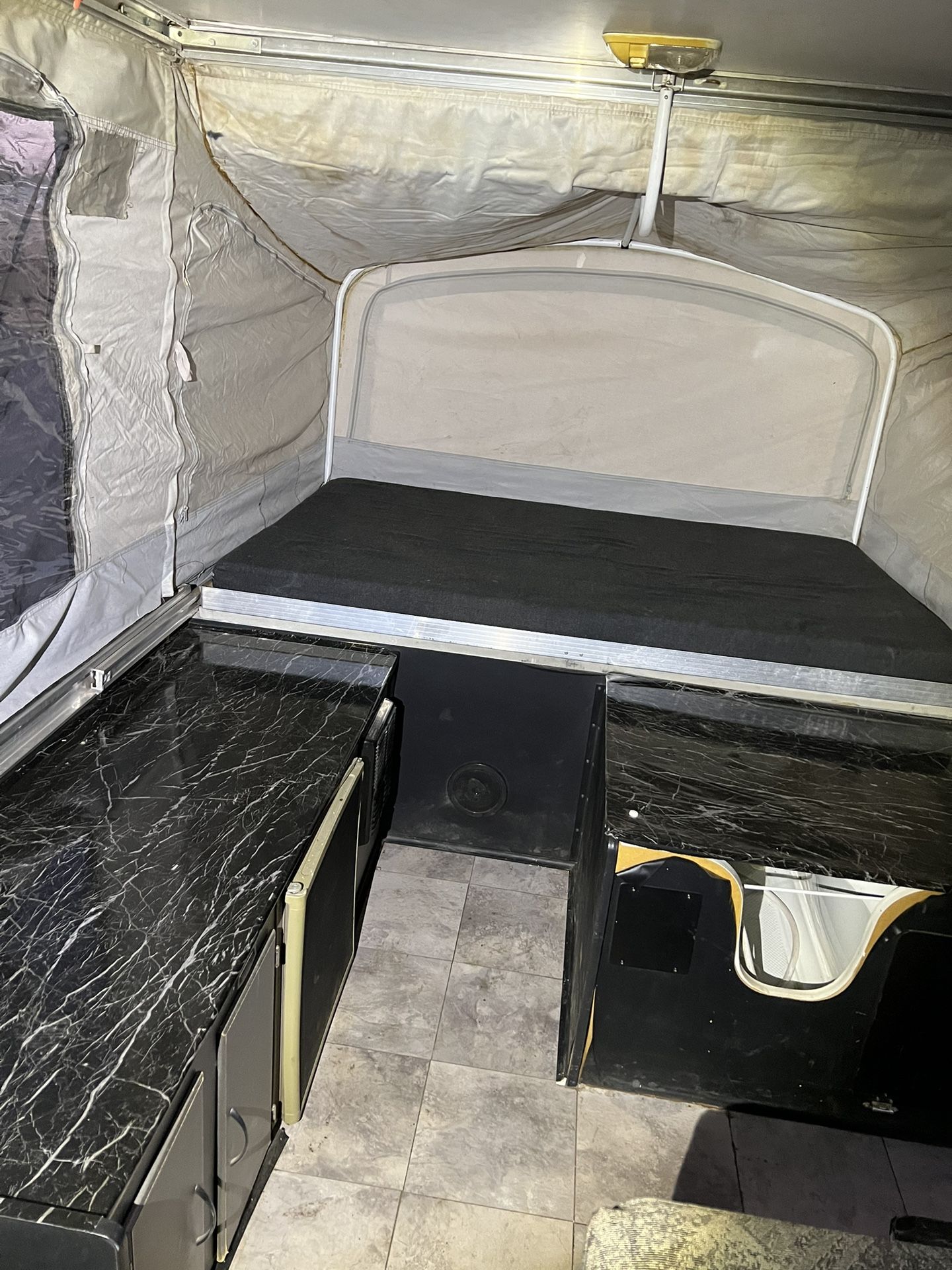 2007 Fleetwood E2 Toy Hauler off-road Camper for Sale in Phoenix, AZ ...