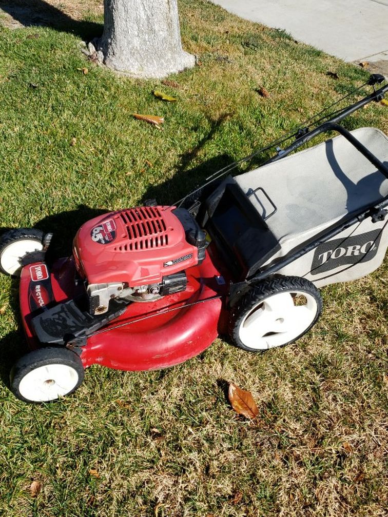 TORO GTS 6.5hp Red for Sale in San Jacinto, CA - OfferUp