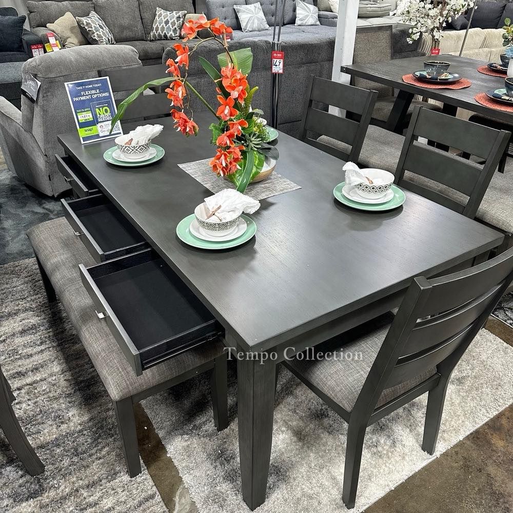 Dining Room Set for Sale in Santa Fe Springs, CA - OfferUp