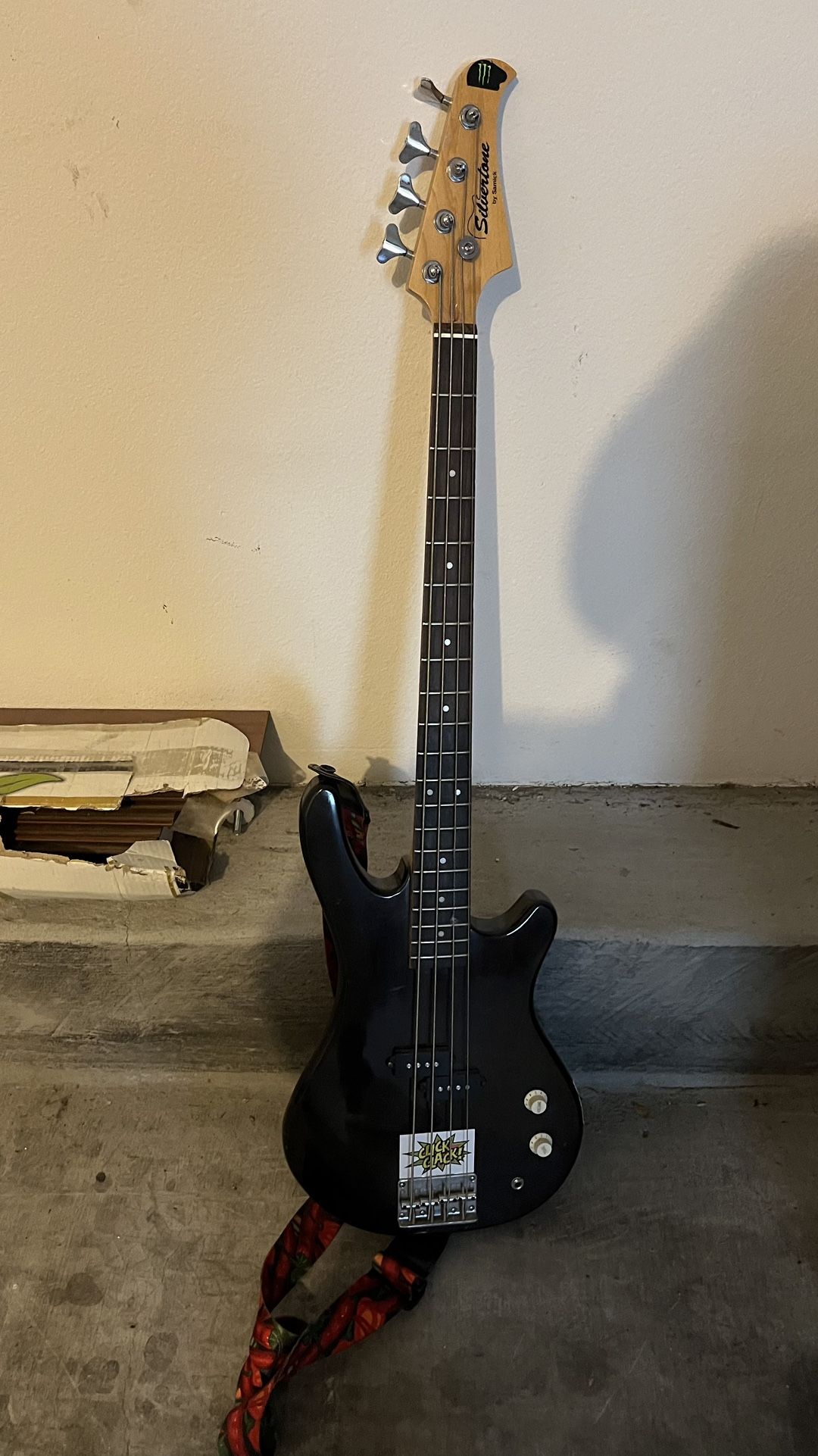 Base Guitar for Sale in Henderson, NV - OfferUp