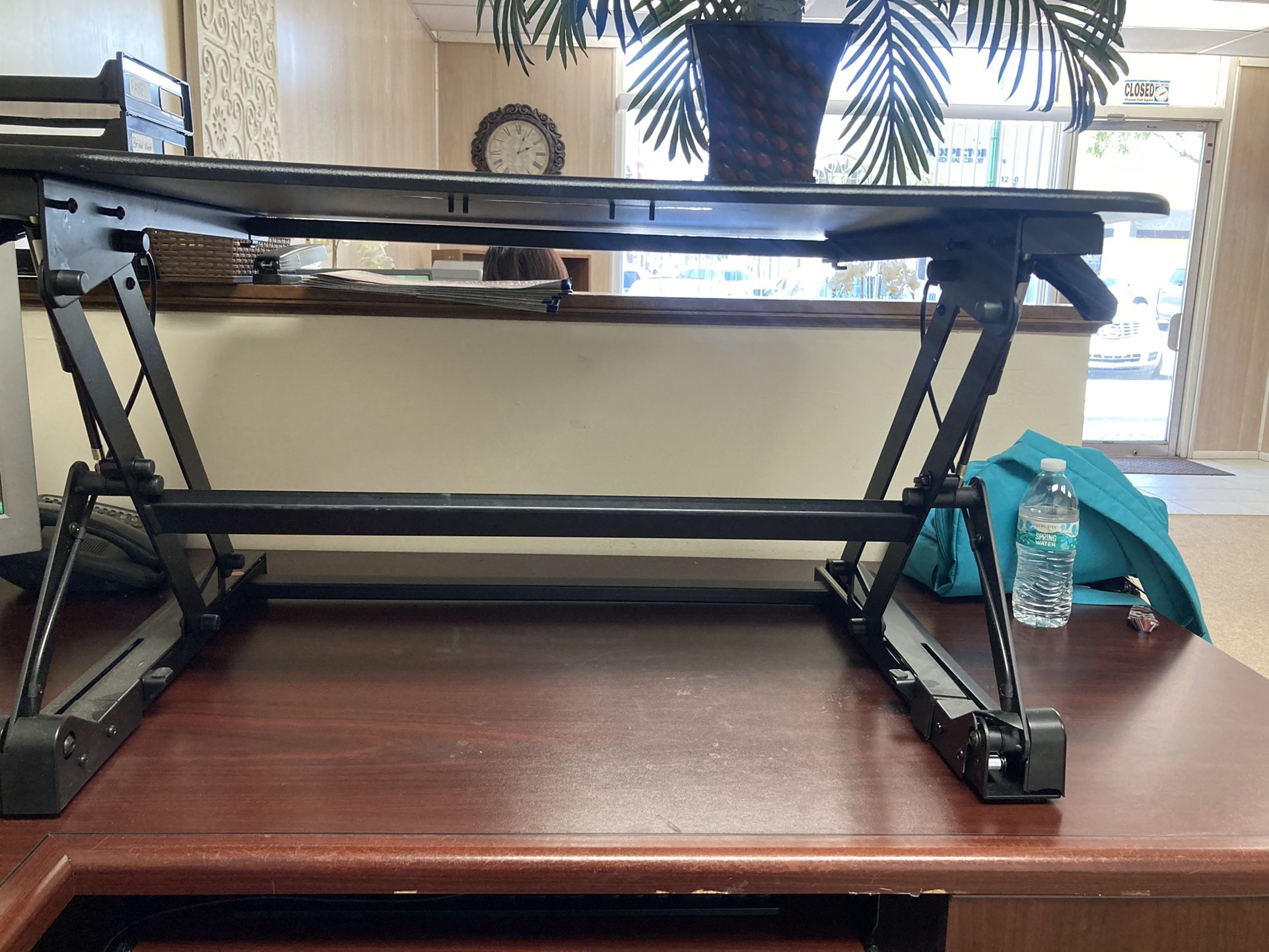 Simbr standing Desk Office equipment