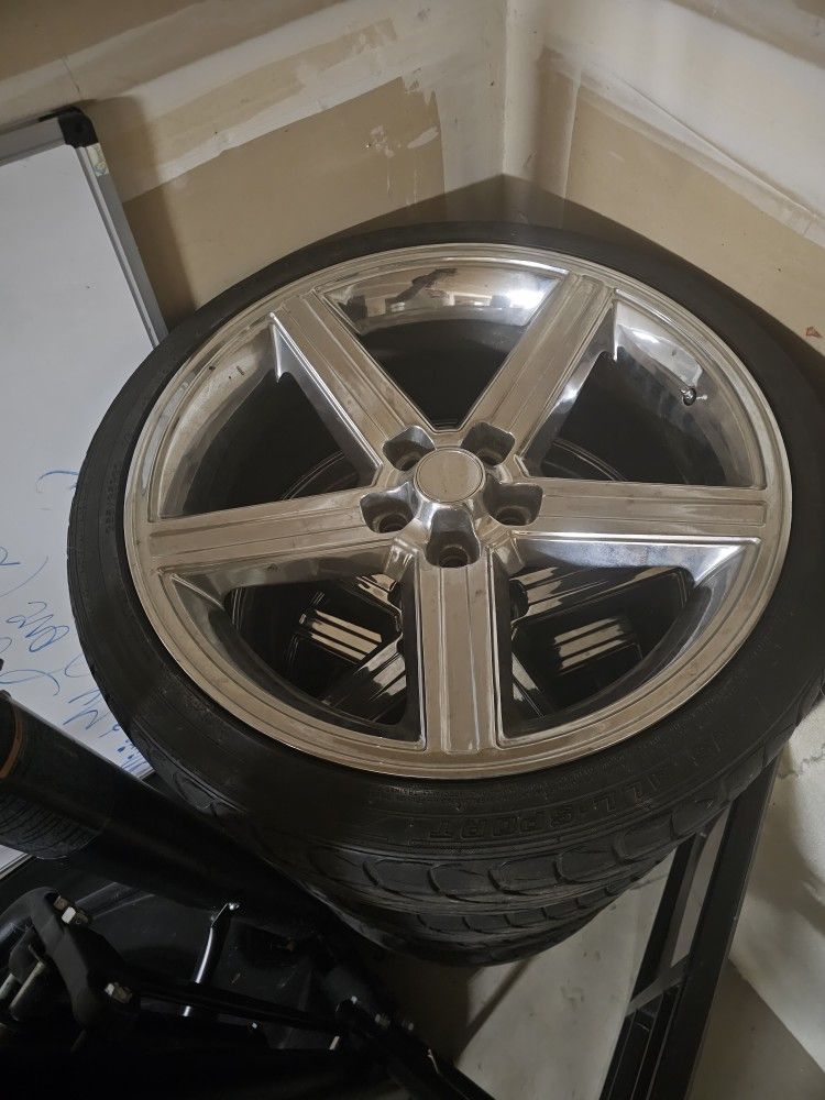 22" IROC Rim And Tires for Sale in Lakeside, CA - OfferUp