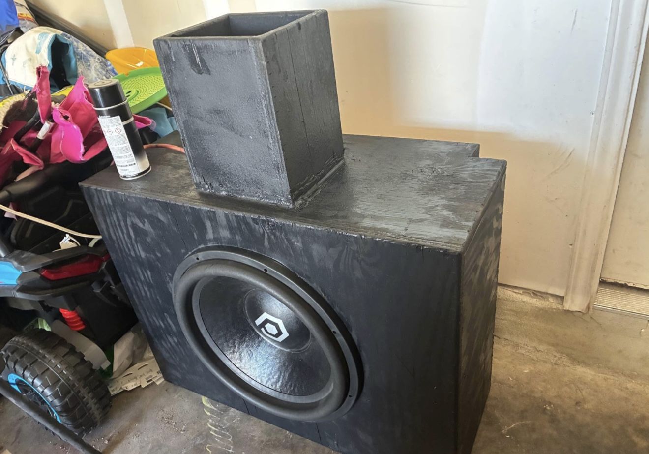 18 Inch Sub for Sale in San Antonio, TX - OfferUp