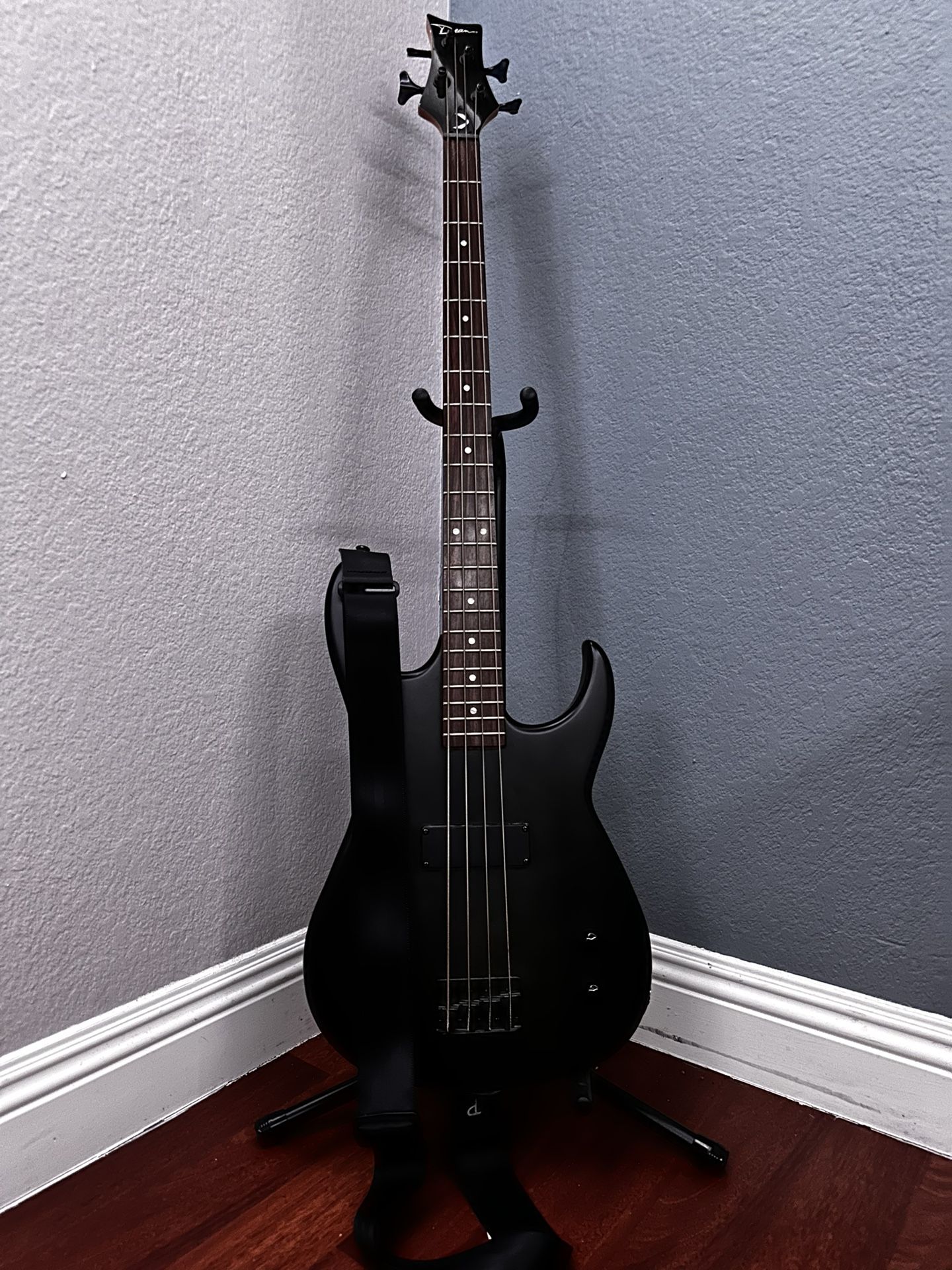 Dean for Sale in Glendale, AZ - OfferUp