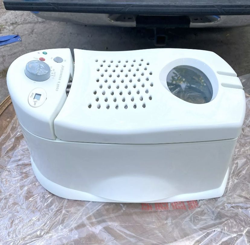Cook’s Essentials 2.5 Qt. Cool Touch Deep Fryer With Cool Zone Model ...