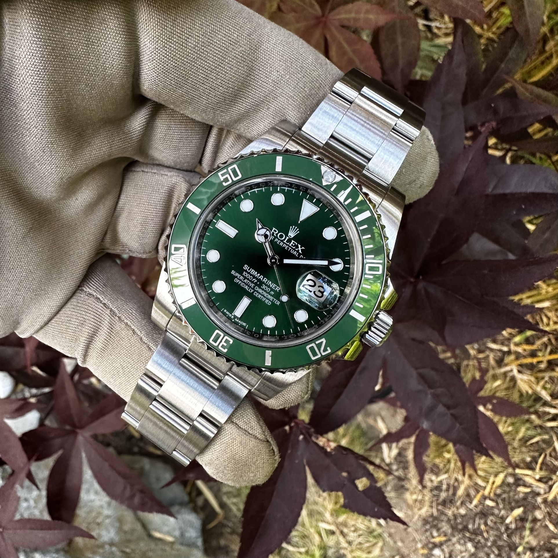 Rolex Hulk Submariner Complete Set Mint Condition for Sale in Solana ...