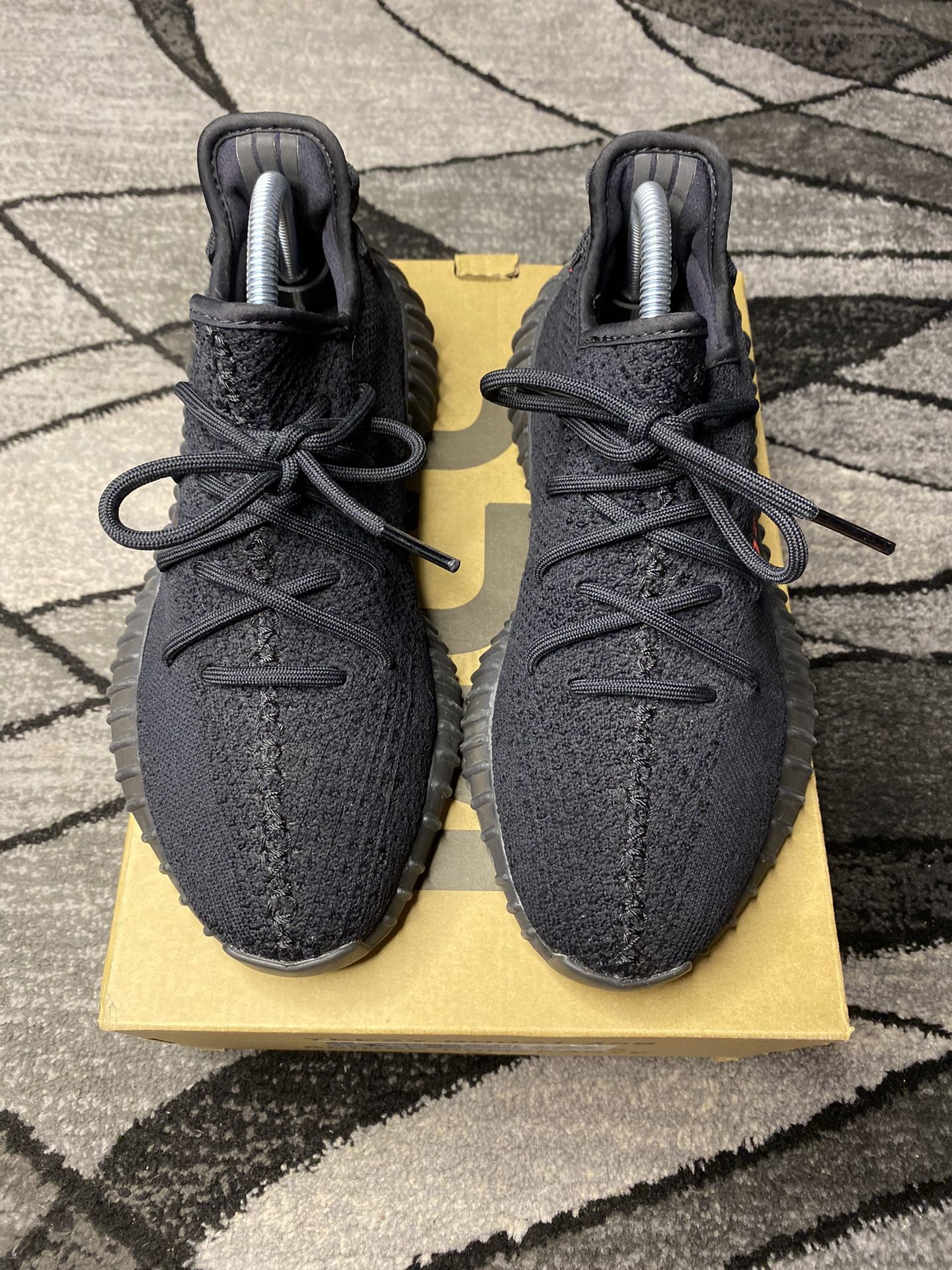 Adidas Yeezy Boost Bred Size 7 for Sale in Irving, TX - OfferUp