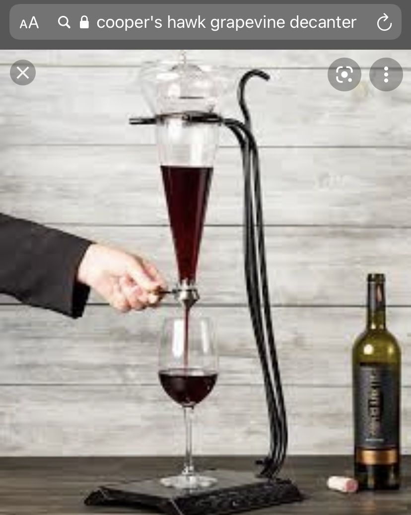 Cooper's Hawk Grapevine Decanter for Sale in Riverview, FL - OfferUp