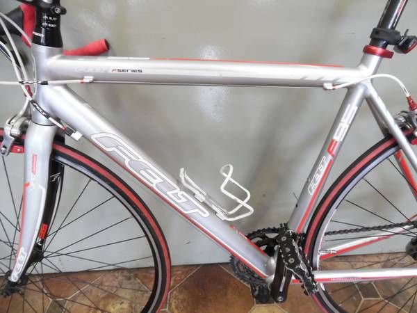 Felt F95 Road Bike Size 54cm - $450 for Sale in East Compton, CA - OfferUp